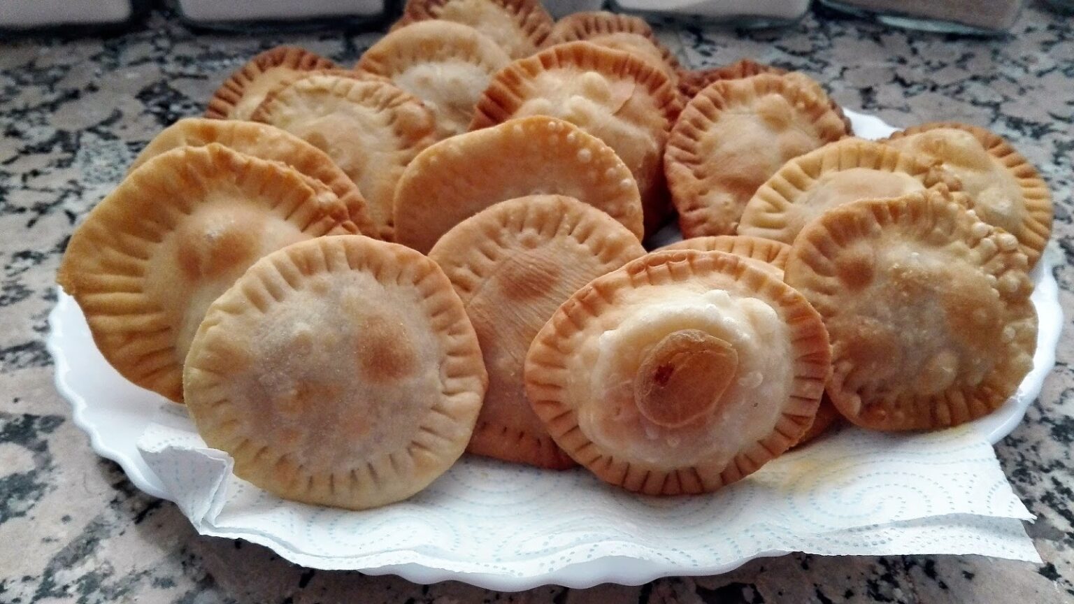 Cómo preparar los Pastelitos Maracuchos