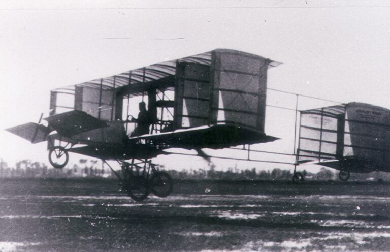 Primer vuelo en Avión: ¿Cómo fue? - Dossier Interactivo